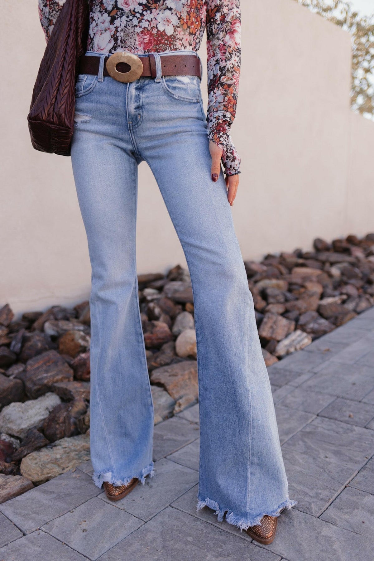 Kancan Juliet Mid Rise Shark Bite Raw Hem Flare Jeans – Trendy Flare ...